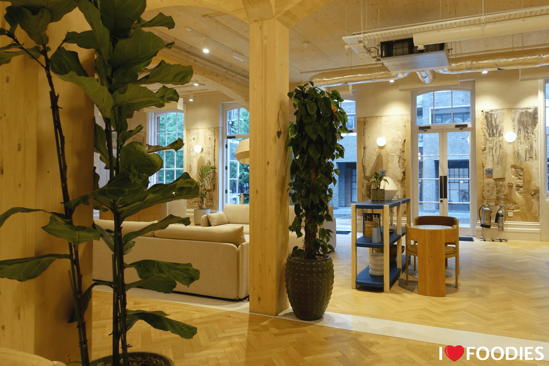 Jusu Brothers Review • I Love Foodies